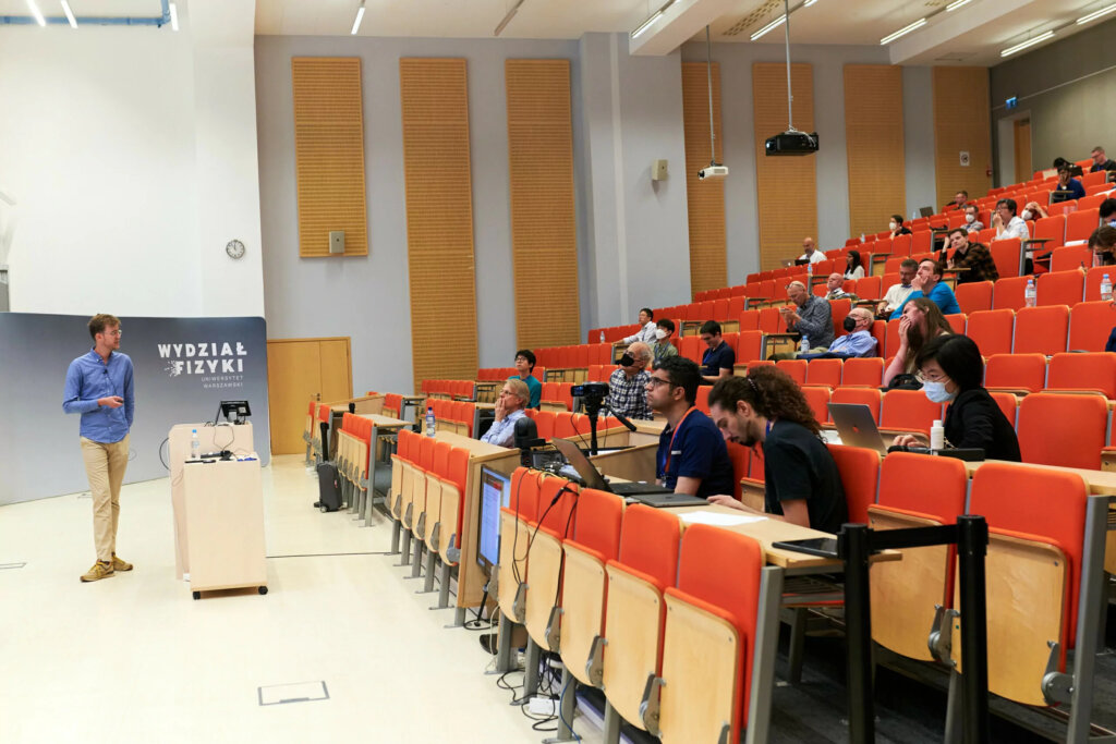 International “String Math” conference at the Faculty of Physics ...